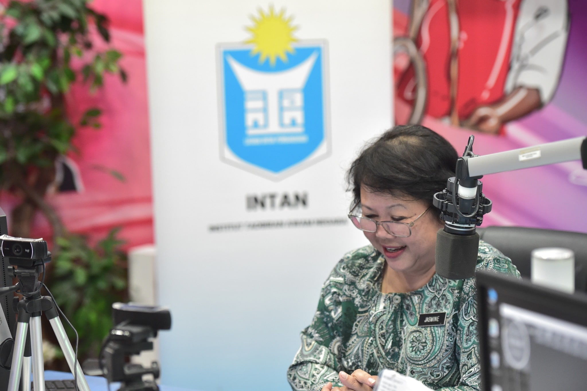 Portal Rasmi INTAN - Oktober 2024